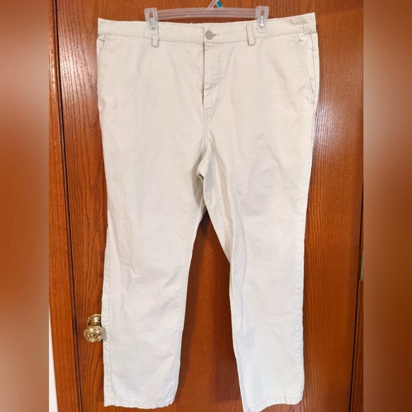 Old Navy | Pants | White Chino Pants 42x3 | Poshmark